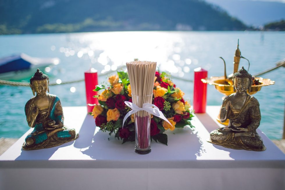 Buddhist Wedding | Professional Buddhist wedding photographer.